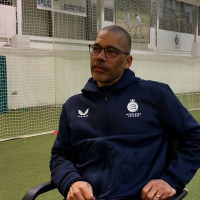 INTERVIEW WITH WOMEN'S HEAD COACH | MARC BROOM