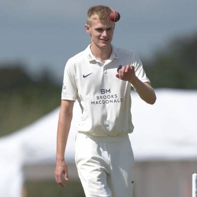 BLAKE CULLEN JOINS SURREY ON SHORT-TERM LOAN FOR VITALITY BLAST