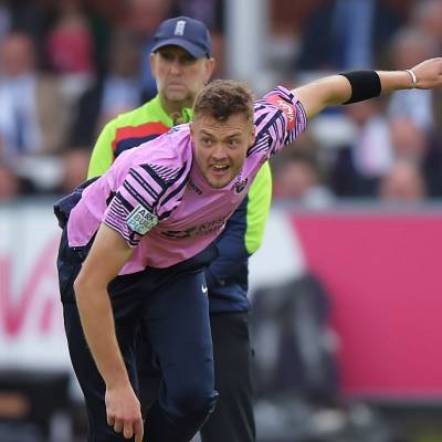 TOM HELM CALLED UP TO ENGLAND IT20 SQUAD FOR PAKISTAN SERIES