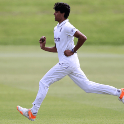 EPG QUICK NAAVYA SHARMA MAKES ENGLAND U19 TEST DEBUT