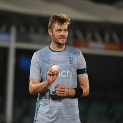 TOM HELM DISCUSSES HIS WINTER WITH ENGLAND AND FRANCHISES